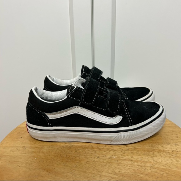 Vans | Shoes | Vans Old Skool Black White V Strap | Poshmark